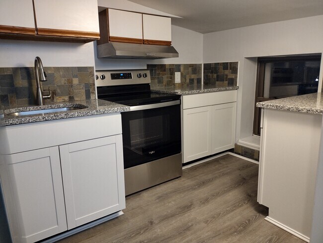 130 Hamilton St - 130 Hamilton St Albany NY 12207 | Apartment Finder