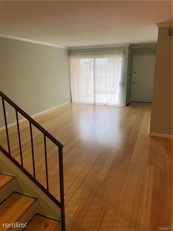 3 br, 3 bath House - 18361 Strathern St Un... - 18361 Strathern St Los ...