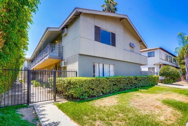 13238 Vanowen St - 13238 Vanowen St North Hollywood CA 91605 ...