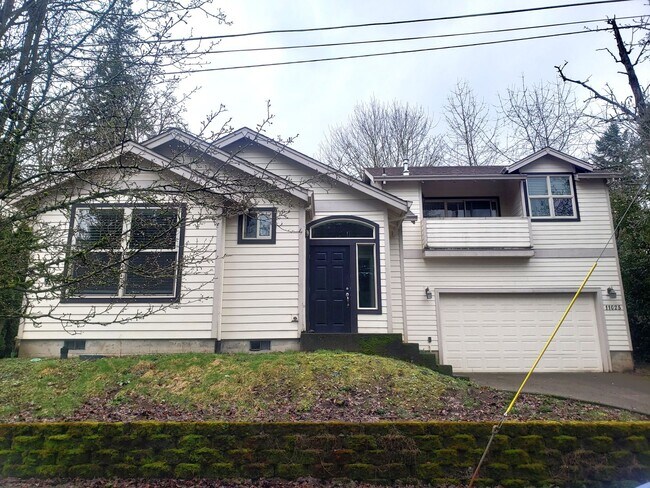 Modern Home in SW Portland - 11025 SW 37th Ave Portland OR 97219 ...