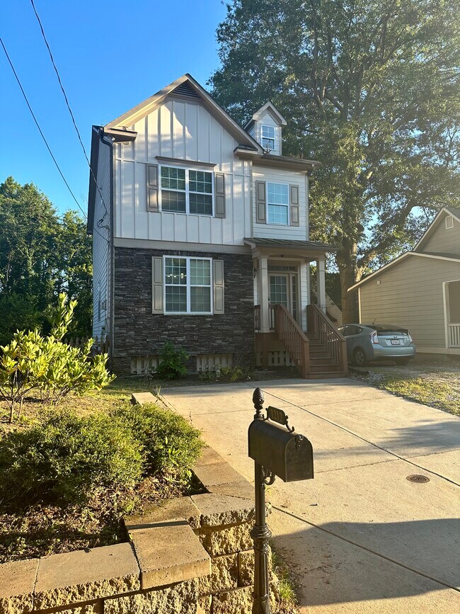 1212 Foster Plz NW - 1212 Foster Plz NW Atlanta GA 30318 | Apartment Finder