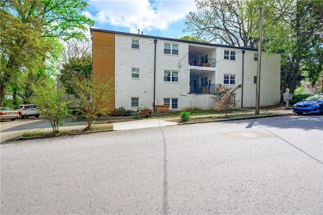 880 St Charles Ave NE - 880 St Charles Ave NE Atlanta GA 30306 ...