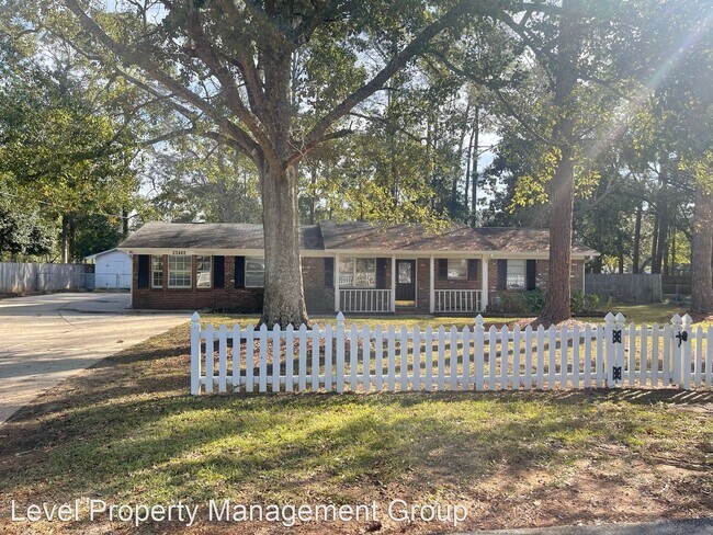 3 br, 2 bath House - 23402 N. Frances St. - 23402 N Frances St ...