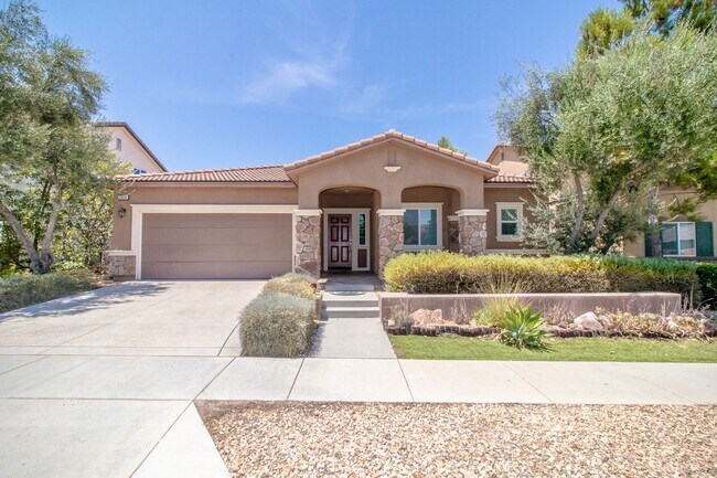 Charming 4 Bed/2 Bath Home In JP Ranch Gat... - 1324 Heritage Dr ...