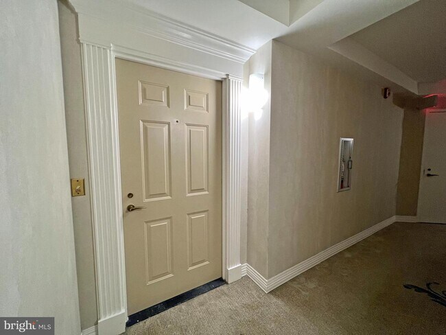 5809 Nicholson Ln - 5809 Nicholson Ln North Bethesda MD 20852 ...