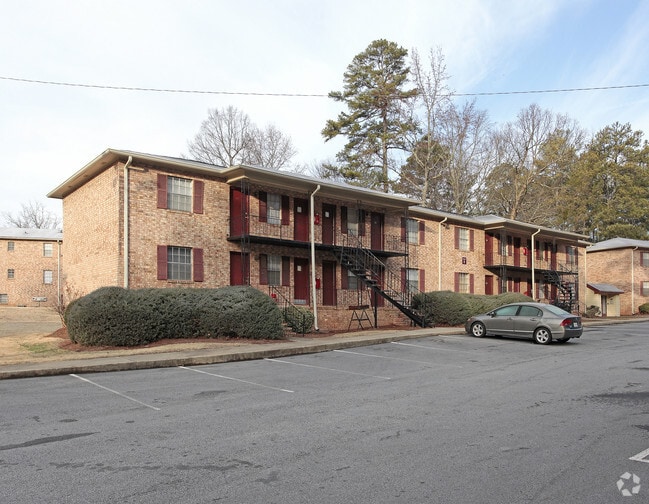 Campbell Crossing - 303 Senoia Rd Fairburn GA 30213 | Apartment Finder