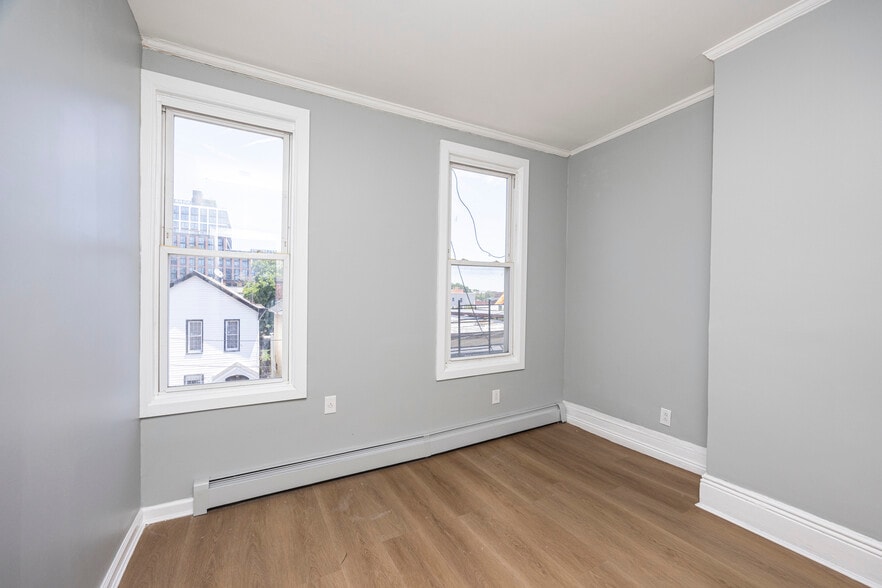 174 Van Siclen Ave - 174 Van Siclen Ave Brooklyn NY 11207 | Apartment ...