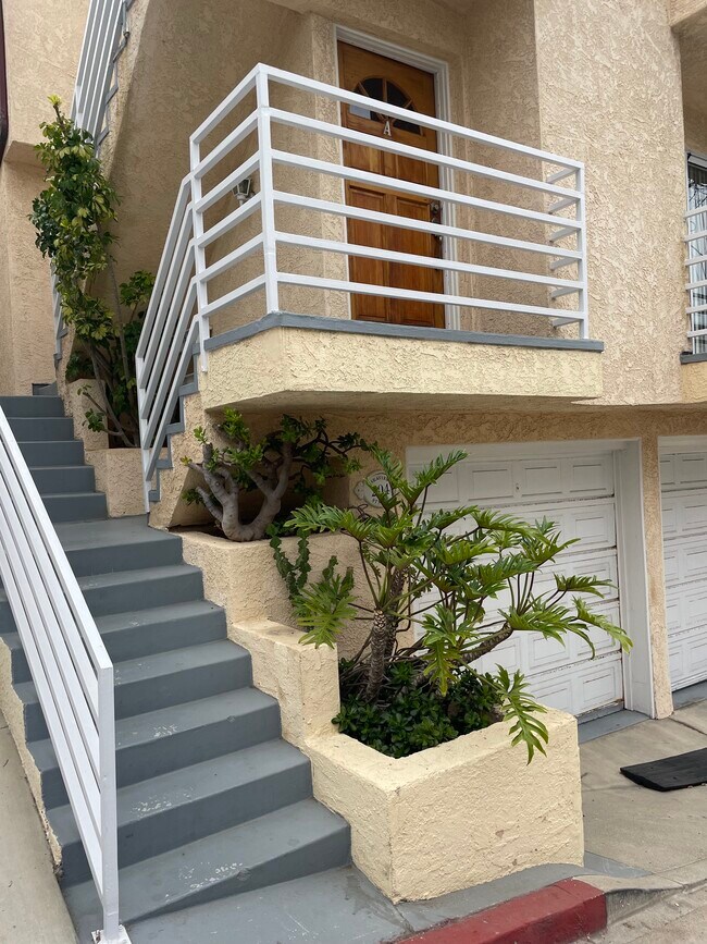 204 Seaview St - 204 Seaview St Manhattan Beach CA 90266 | Apartment Finder