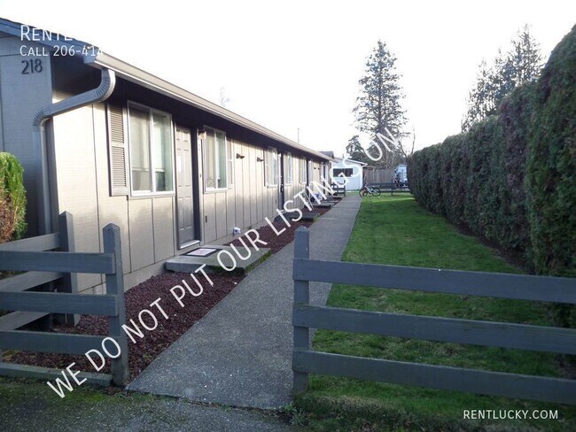 Super Cute 2 Bedroom Unit in Lovely Single... - 218 3rd Ave SW Pacific ...