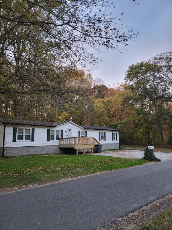 441 Maxwell Branch Rd - 441 Maxwell Branch Rd Cottontown TN 37048 ...