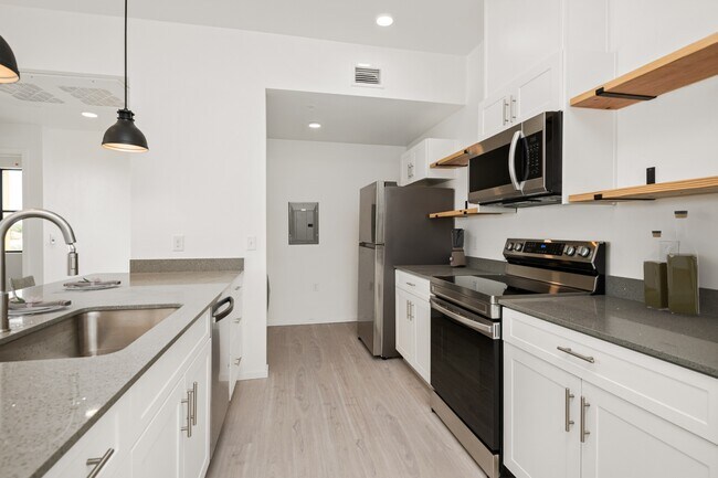 The Flash! - 834 S 6th Ave Tucson AZ 85701 | Apartment Finder