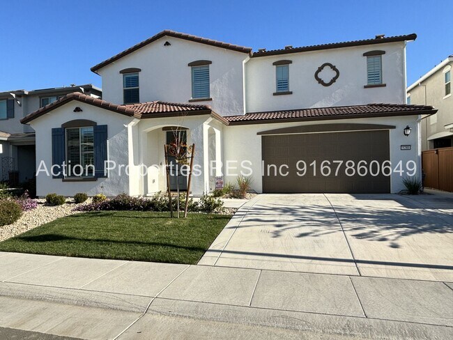 Beautiful Two Story 4 Bedroom, Bonus Room,... - 5280 Fandango Loop ...