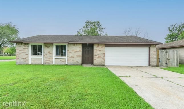 3 br, 2 bath House - 10012 i Robin Street - 10012 Robin St La Porte TX ...