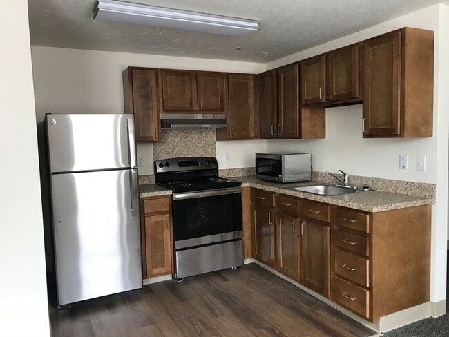 Carson Square Apartments - 2112 Sidney St Pittsburgh PA 15203 ...