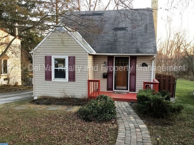 909 Old Lancaster Rd, Berwyn, PA, 19312 - 909 Old Lancaster Rd Berwyn ...