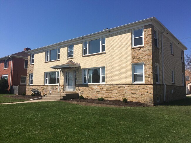 3167 S 35th St - 3167 S 35th St Milwaukee WI 53215 | Apartment Finder