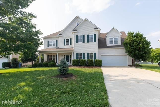 5 br, 2 bath House - 131 R Lamplighter Lane - 131 Lamplighter Ln ...