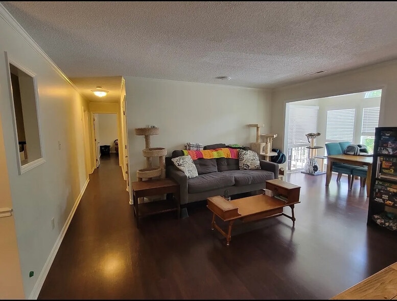Room in Condo on Balfour Rd - 675 Balfour Rd Winston-Salem NC 27104 ...