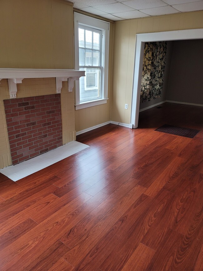 522 Oak Pl - 522 Oak Pl Fairfield AL 35064 | Apartment Finder