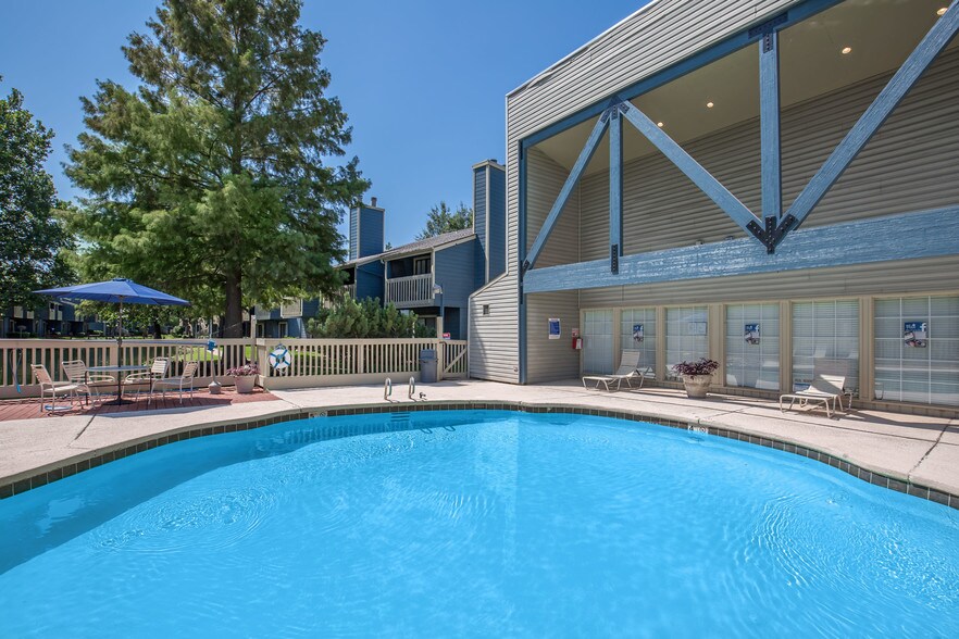 The View @ Riverside - Tulsa, OK | Apartment Finder