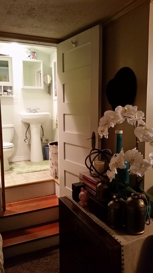 1519 W 9th Ave - 1519 W 9th Ave Spokane WA 99204 | Apartment Finder