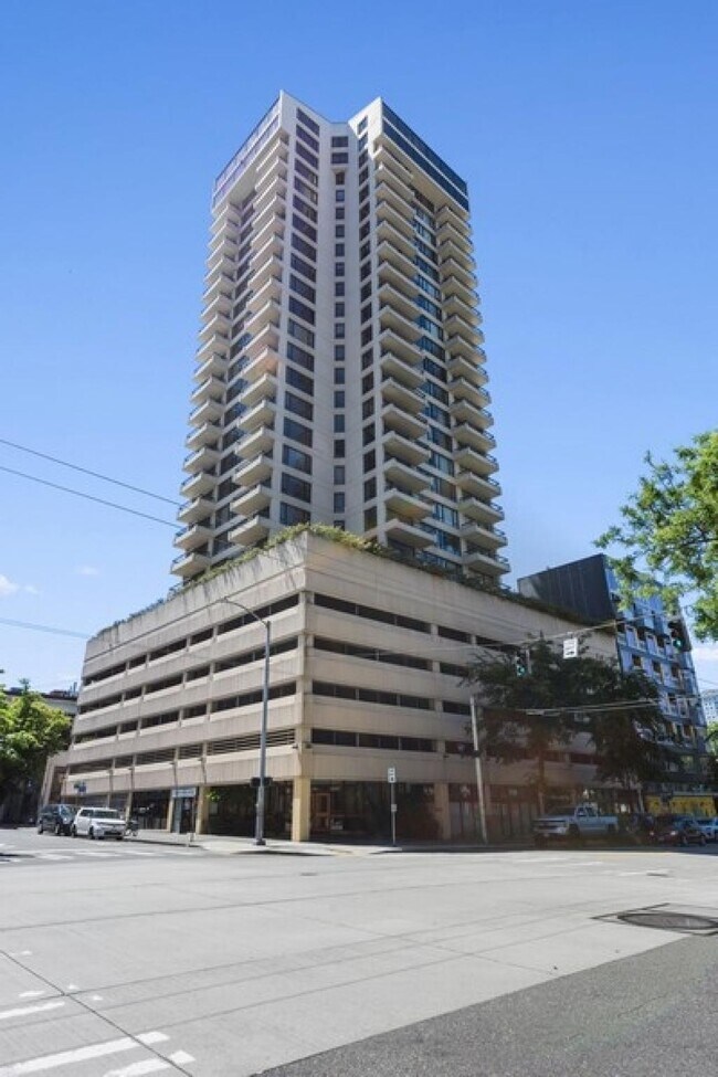 The Grandview Condominiums - 2 bedrooms - 2201 3rd Ave Seattle WA 98121 ...
