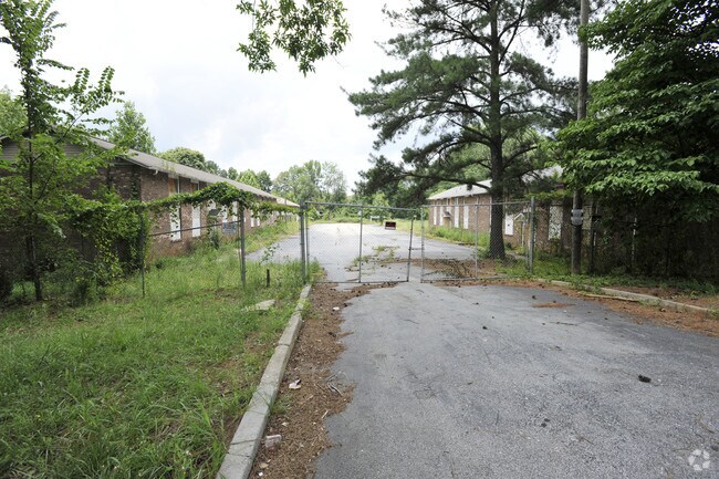 Conley Square - 950 Conley Rd SE Atlanta GA 30354 | Apartment Finder