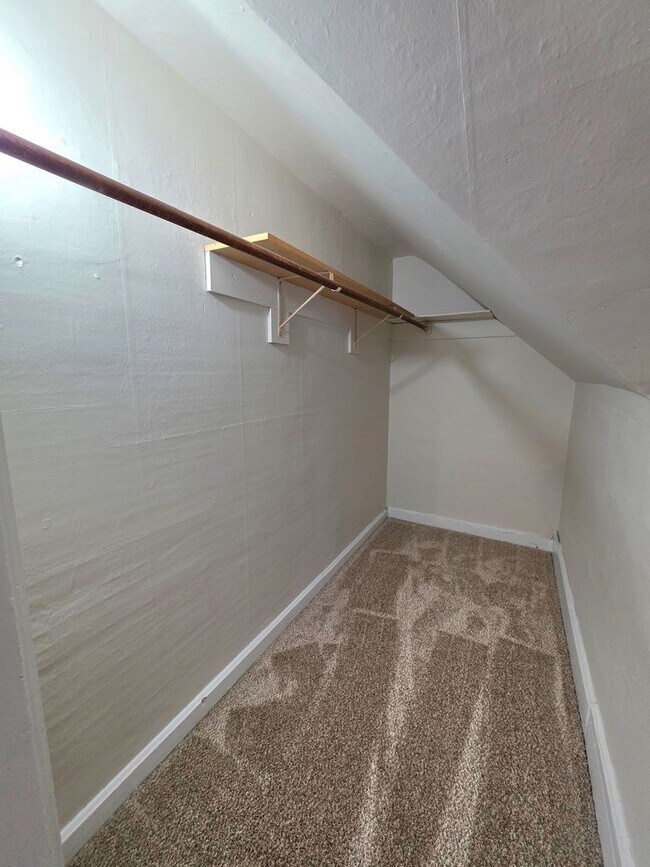 1020-1022-1022 Smith St - 1020-1022-1022 Smith St Green Bay WI 54302 ...