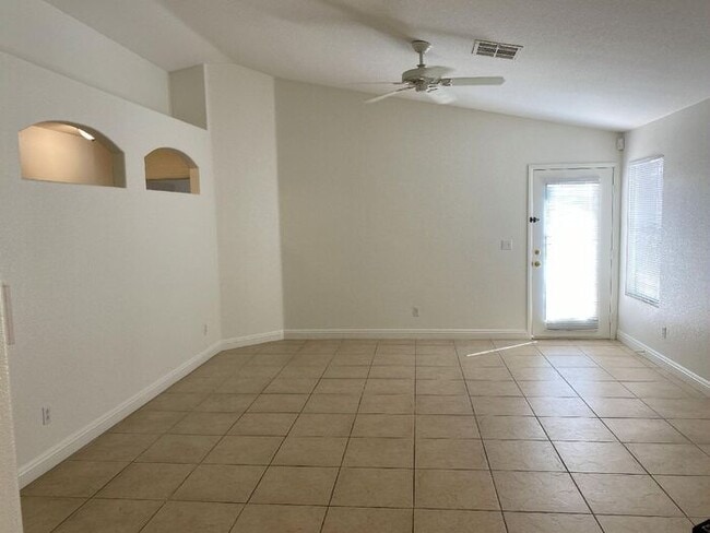 First Show: The first open showing is on 2/4 at 4PM. Please be prompt ...