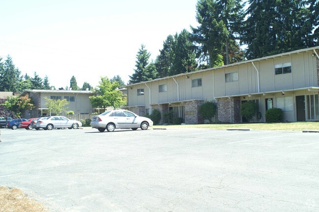 Newport Manor Apartments - 12205 SE 60th St Bellevue WA 98006 ...