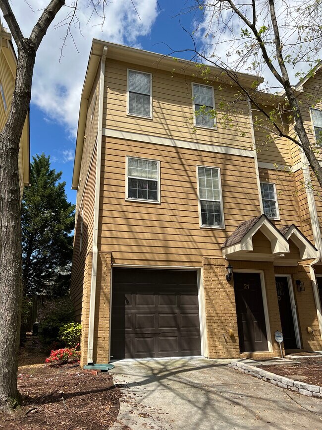 1124 DeKalb Ave NE - 1124 DeKalb Ave NE Atlanta GA 30307 | Apartment Finder