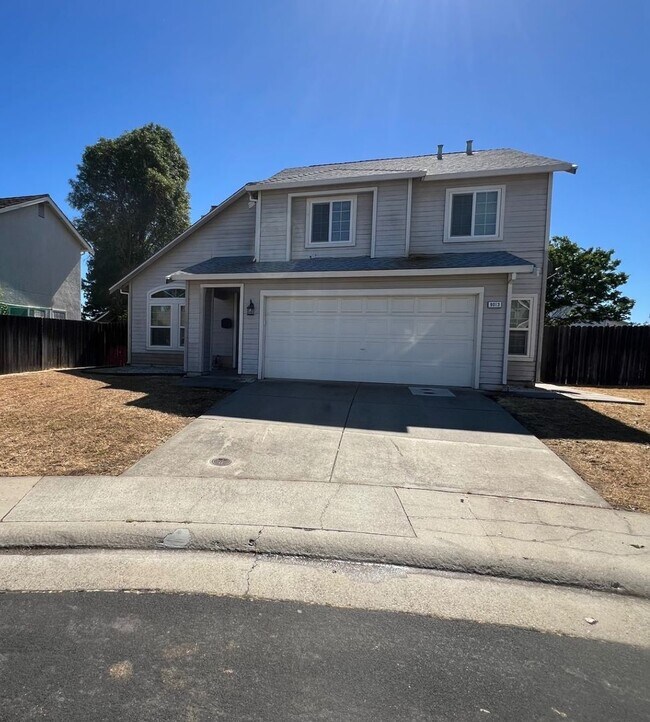 NICE TWO-STORY HOME IN ELK GROVE!! - 9013 Figtree Ct Elk Grove CA 95758 ...