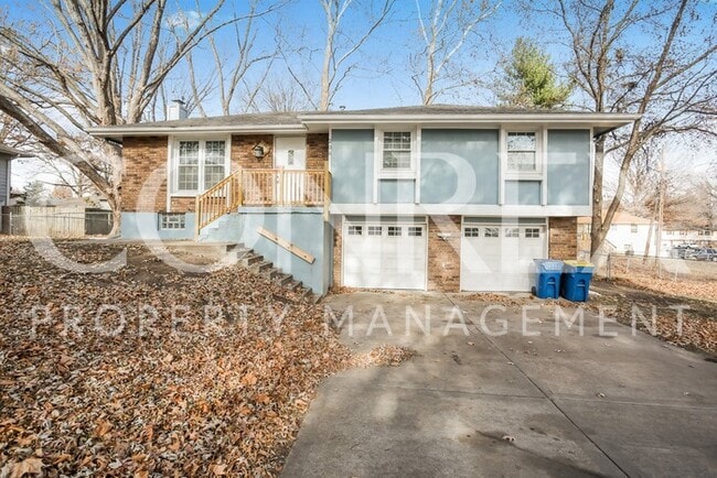 Ravishing Raised Ranch in Kearney - 206 E 11th St Kearney MO 64060 ...
