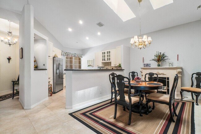 2402 Kemps Bay - 2402 Kemps Bay West Palm Beach FL 33411 | Apartment Finder