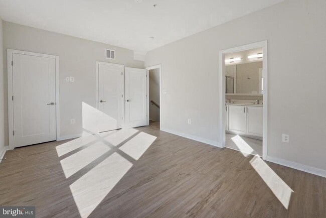 945 Sycamore Dr SE - 945 Sycamore Dr SE Washington DC 20032 | Apartment ...
