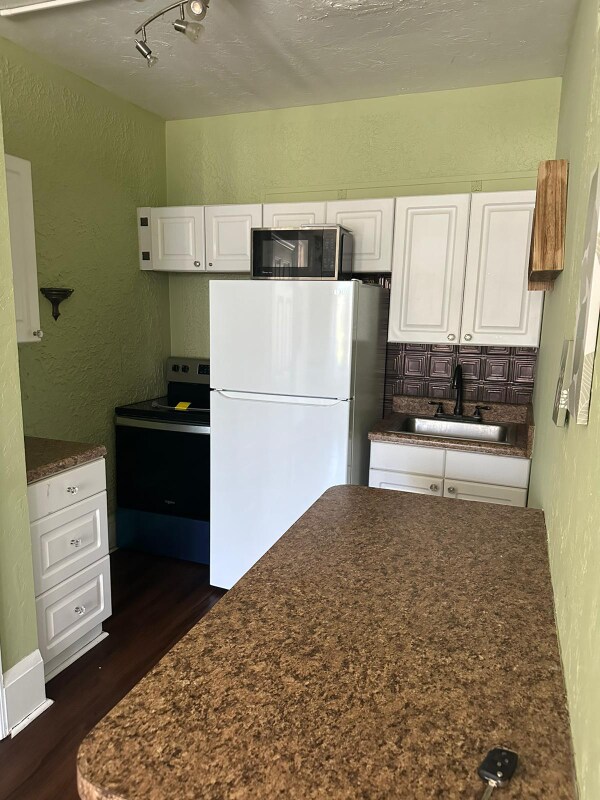 2017 6th Ave W - 2017 6th Ave W Bradenton FL 34205 | Apartment Finder