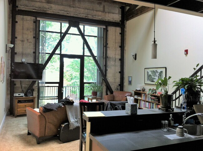 7319 N John Ave - 7319 N John Ave Portland OR 97203 | Apartment Finder