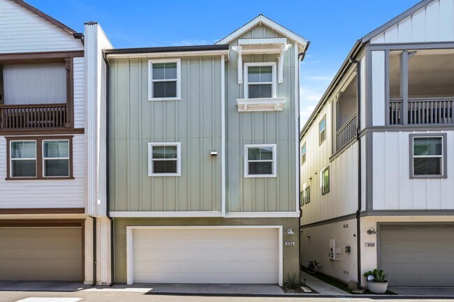 8322 N Peyton Way - 8322 N Peyton Way Los Angeles CA 91304 | Apartment ...