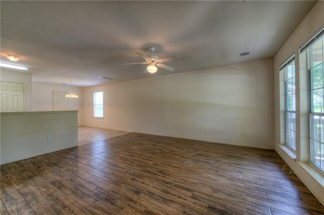 411 Haupt - 411 Haupt Kyle TX 78640 | Apartment Finder
