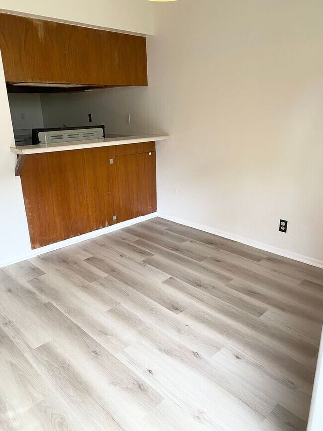 Mililani - Nob Hill: 2 Bdrm 1.5 Bath Townh... - 94-104-104 Anania Dr ...