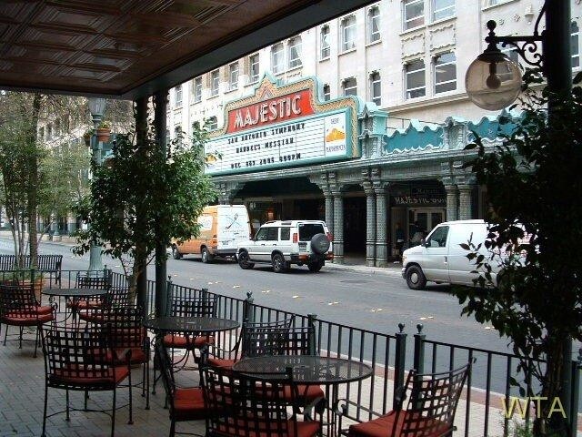 2 bedroom in SAN ANTONIO TX 78205 - 222 E Houston St San Antonio TX ...