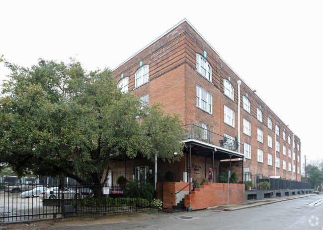 Dakota Lofts Apartments - 711 William St Houston TX 77002 | Apartment ...