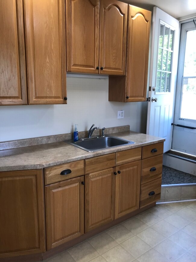 14 N Wells Ave - 14 N Wells Ave Glenolden PA 19036 | Apartment Finder