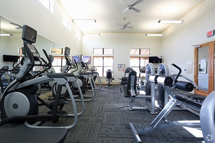 Ethos Apartments - 8001 S IH35 Austin TX 78744 | Apartment Finder