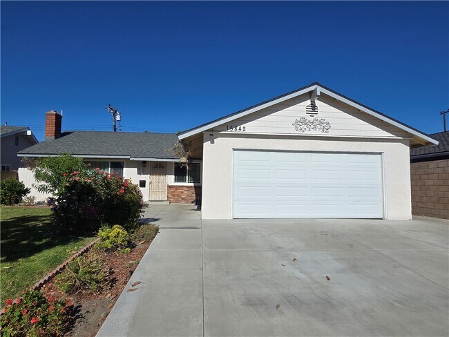 15842 Plymouth Ln - 15842 Plymouth Ln Huntington Beach CA 92647 ...