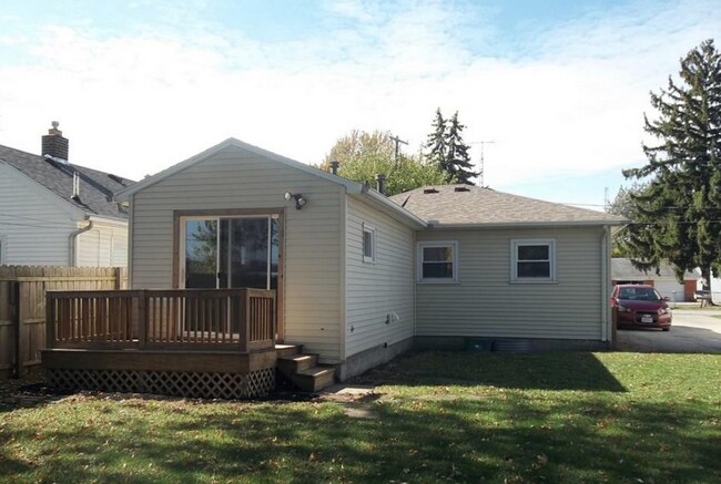 3 Bed 1 Bath - 3612 Goodrich Ave Northwood OH 43619 | Apartment Finder