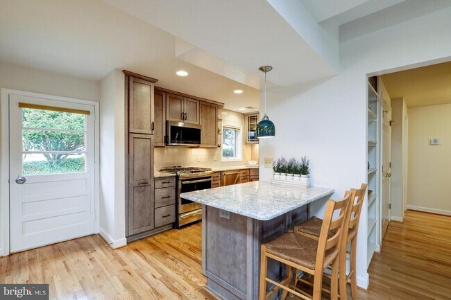 6417 83rd Pl - 6417 83rd Pl Cabin John MD 20818 | Apartment Finder