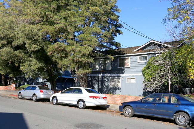 Kentfield - 1443 Kentfield Ave Redwood City CA 94061 | Apartment Finder