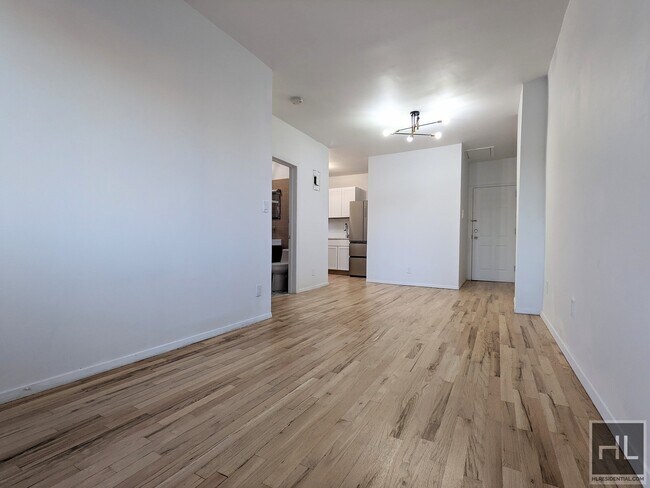 37 STREET - 22-49-49 37th St Queens NY 11105 | Apartment Finder