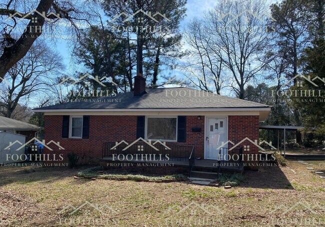 Charming 3BR/1.5BA Brick Home with Firepla... - 100 Clinton Dr Anderson ...